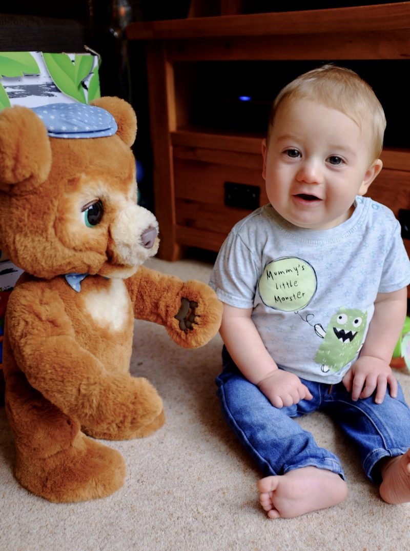 Cubby the Curious Bear REVIEW By FurReal - Real-life Interactive Bear