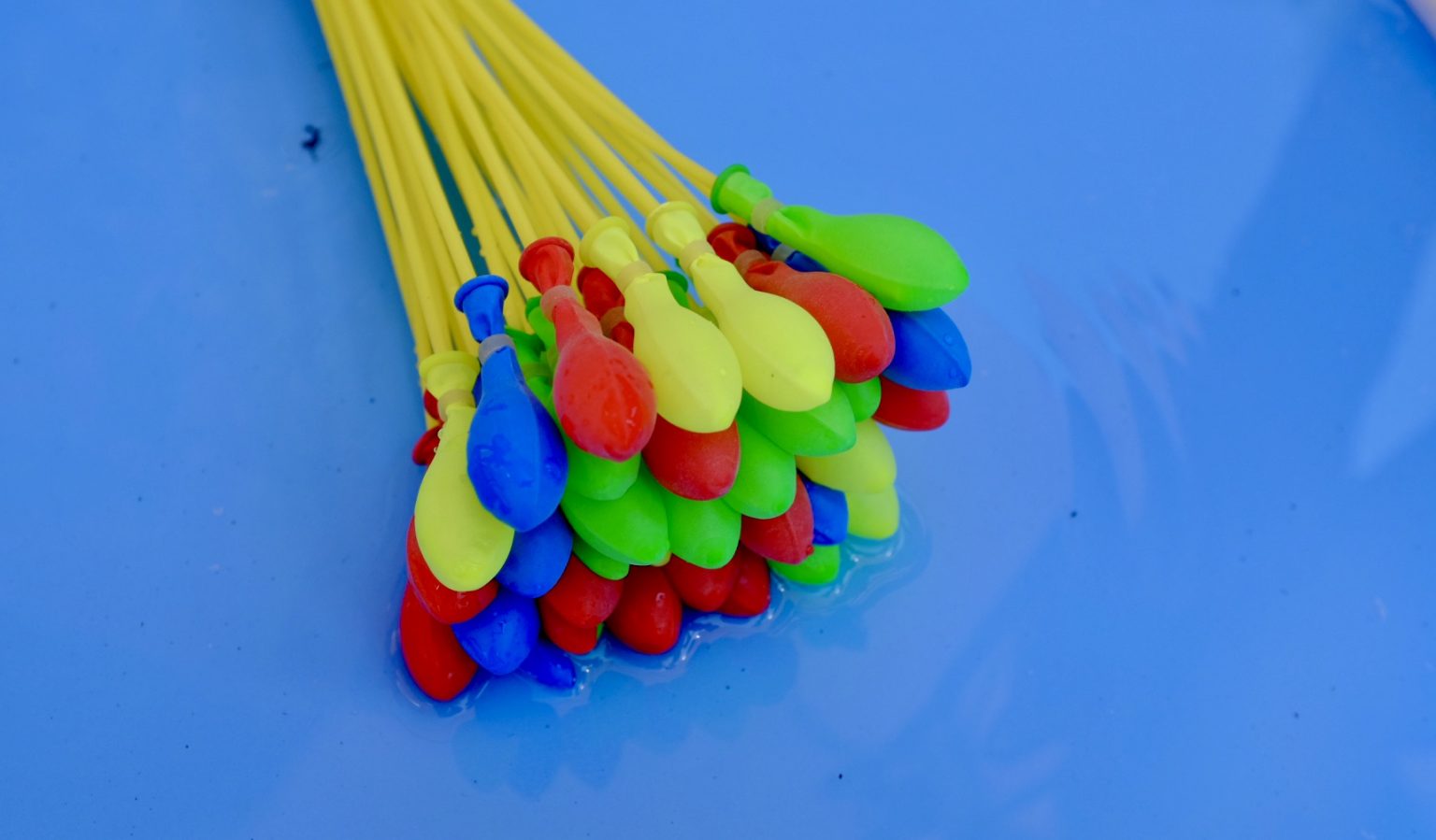Bunch O Balloons from Zuru Toys - REVIEW - Run Jump Scrap!