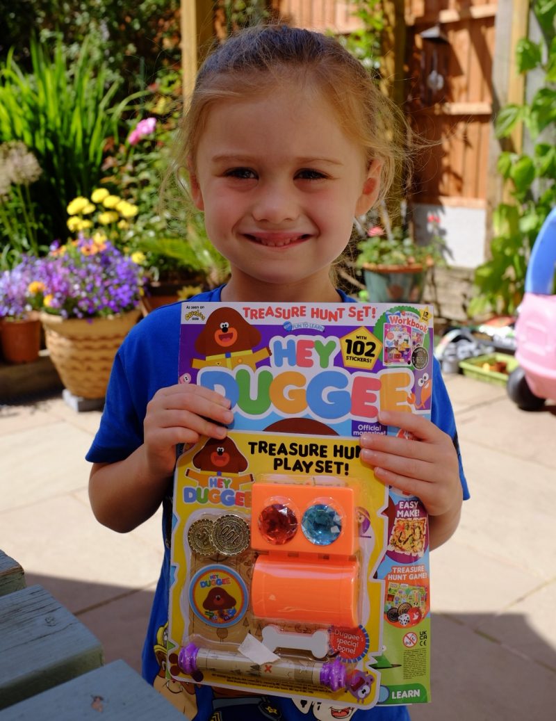 Hey Duggee Magazine - Fun to Learn! REVIEW | AD - Run Jump Scrap!