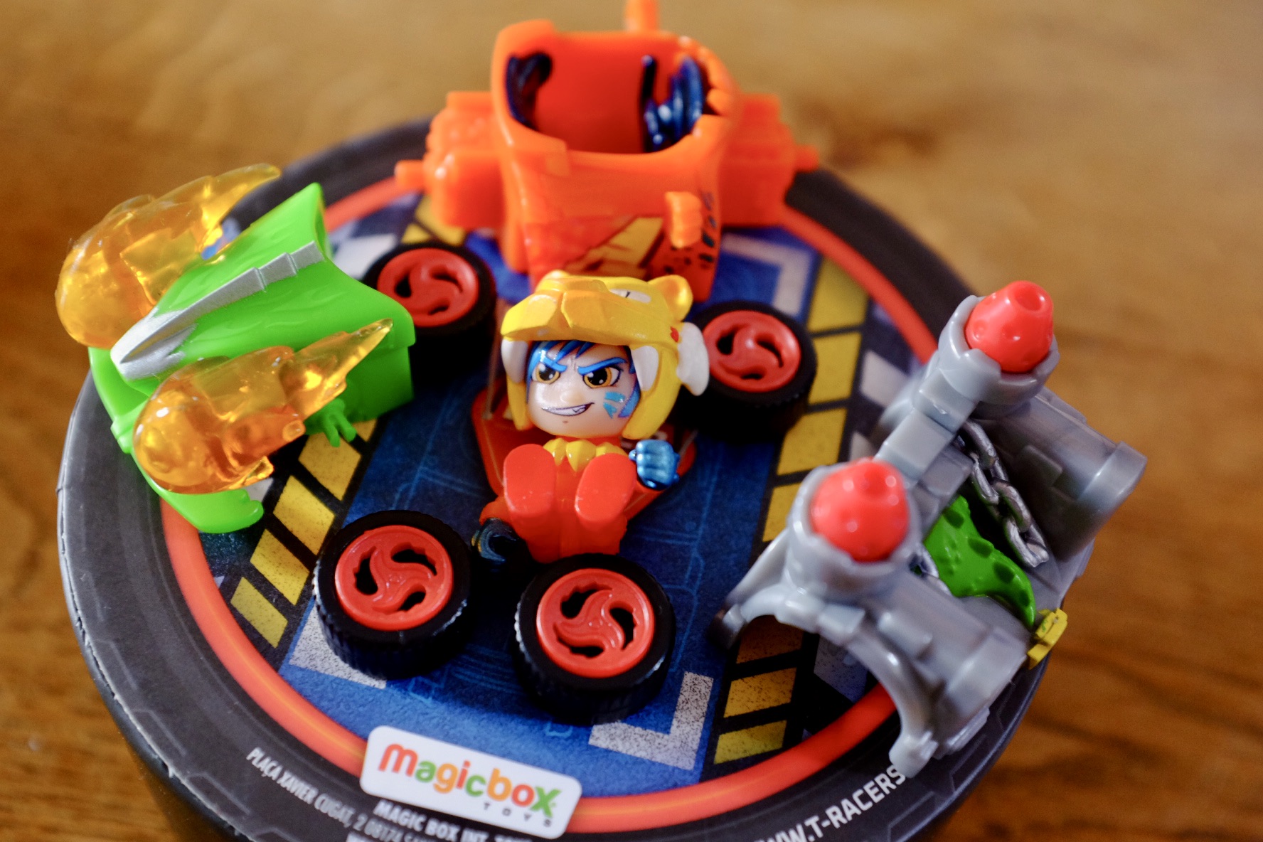 T-Racers Turbo Wheels - REVIEW | AD - Run Jump Scrap!
