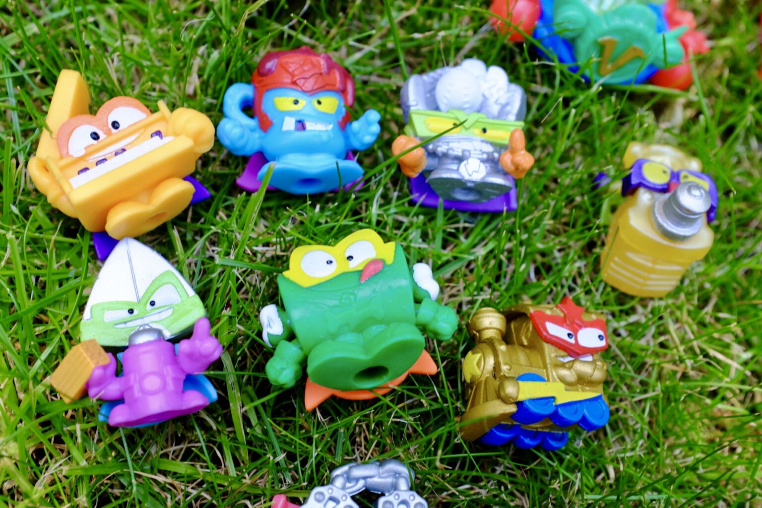 SuperThings Rescue Force Series - REVIEW | AD - Run Jump Scrap!