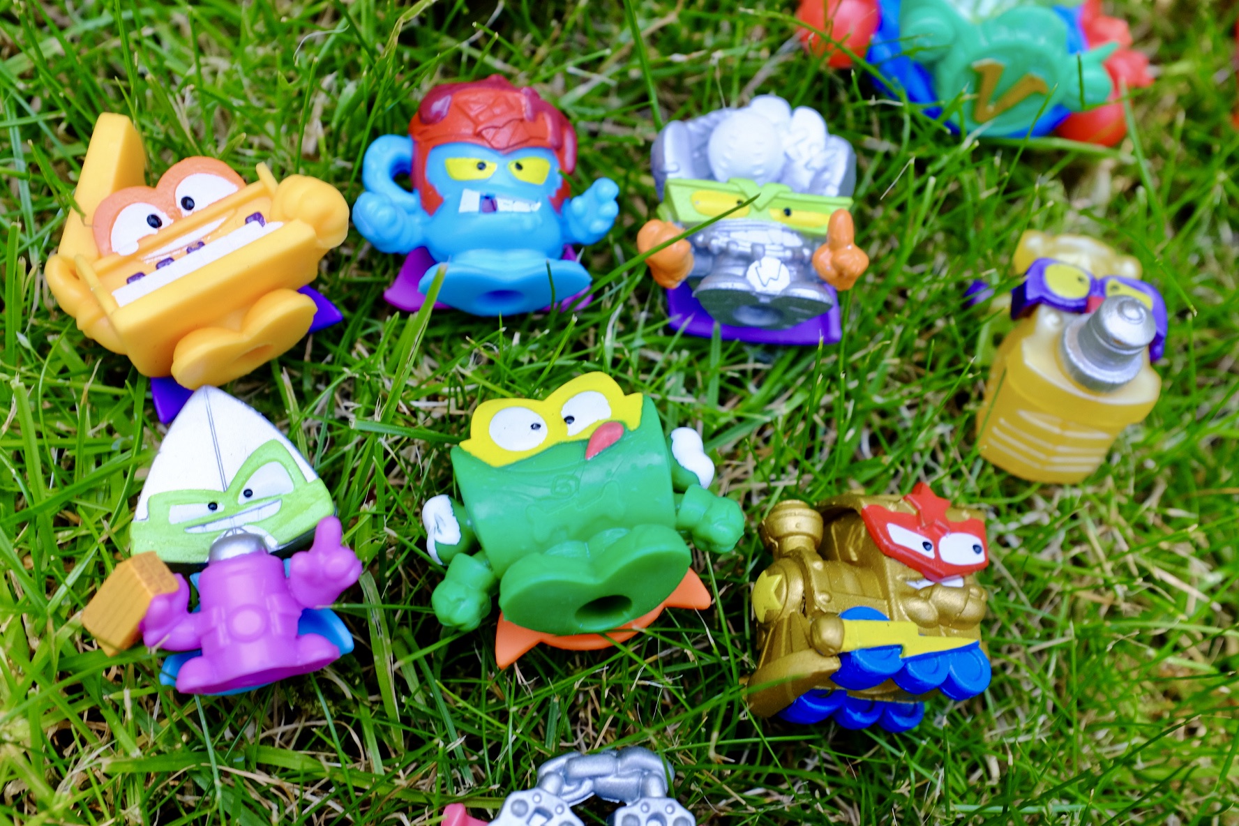 SuperThings Rescue Force Series - REVIEW | AD - Run Jump Scrap!