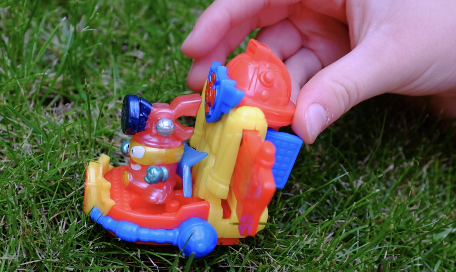 SuperThings Rescue Force Series - REVIEW | AD - Run Jump Scrap!